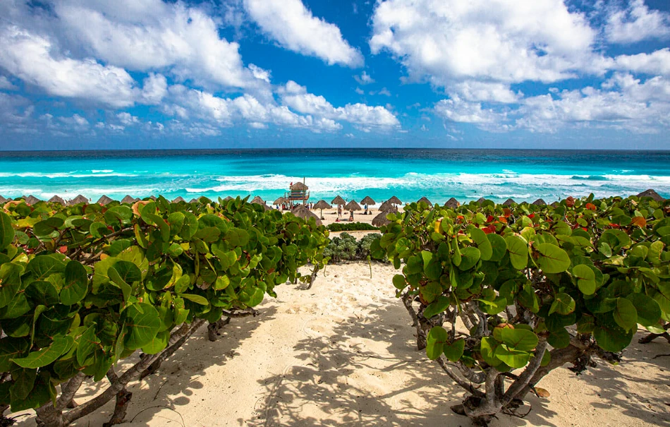 Public beaches in Cancun, Places to visit in Cancun